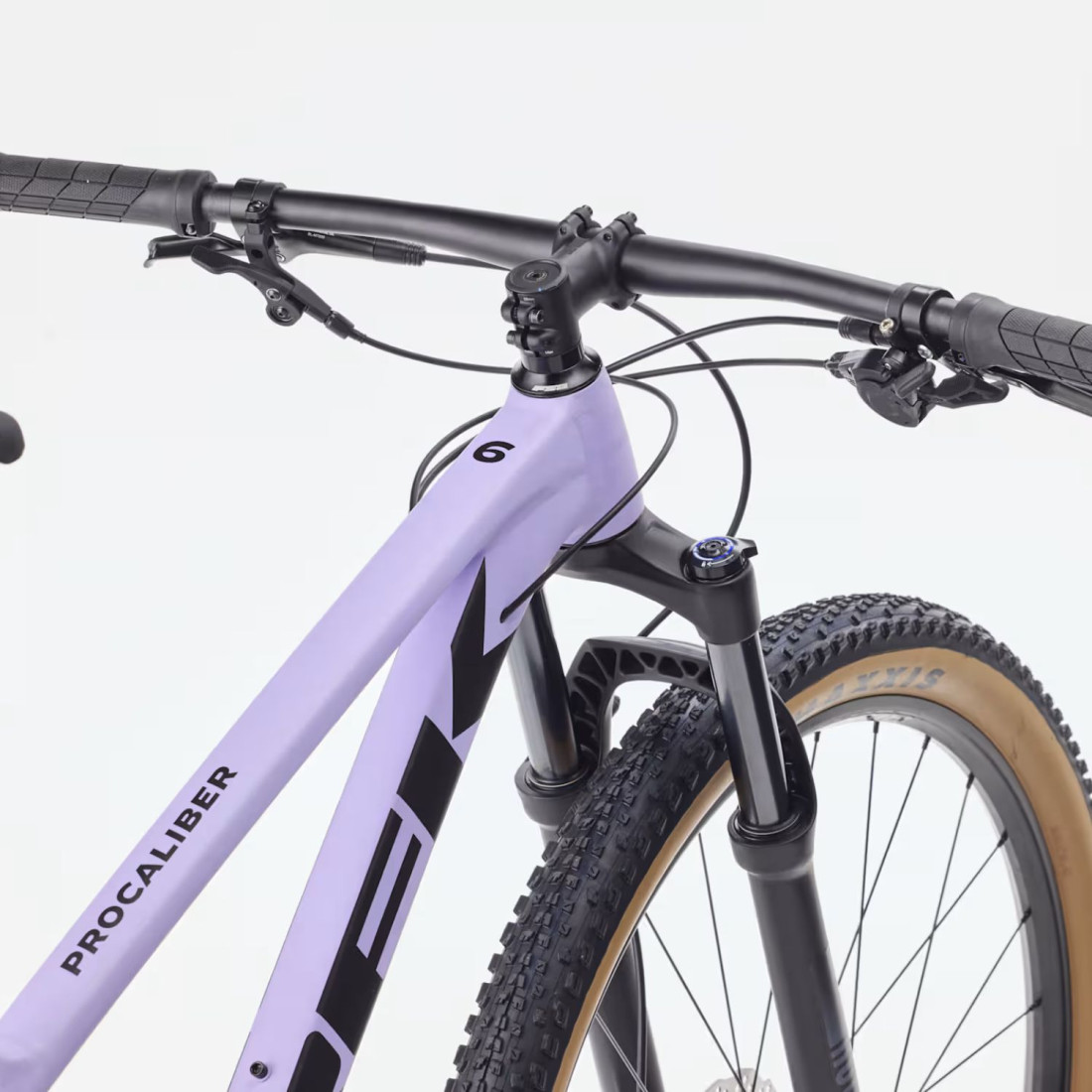 Procaliber 6 Couleur Ultra violet Taille vélos M/L Vitesses 12 vitesses ...